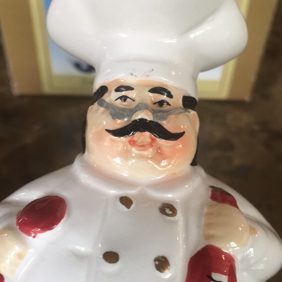 Lincolnshire | Dining | New Vintage Bistro Fat Chef Salt And Pepper ...